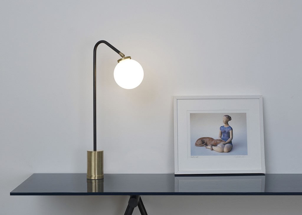 Array Table Lamp – Minima